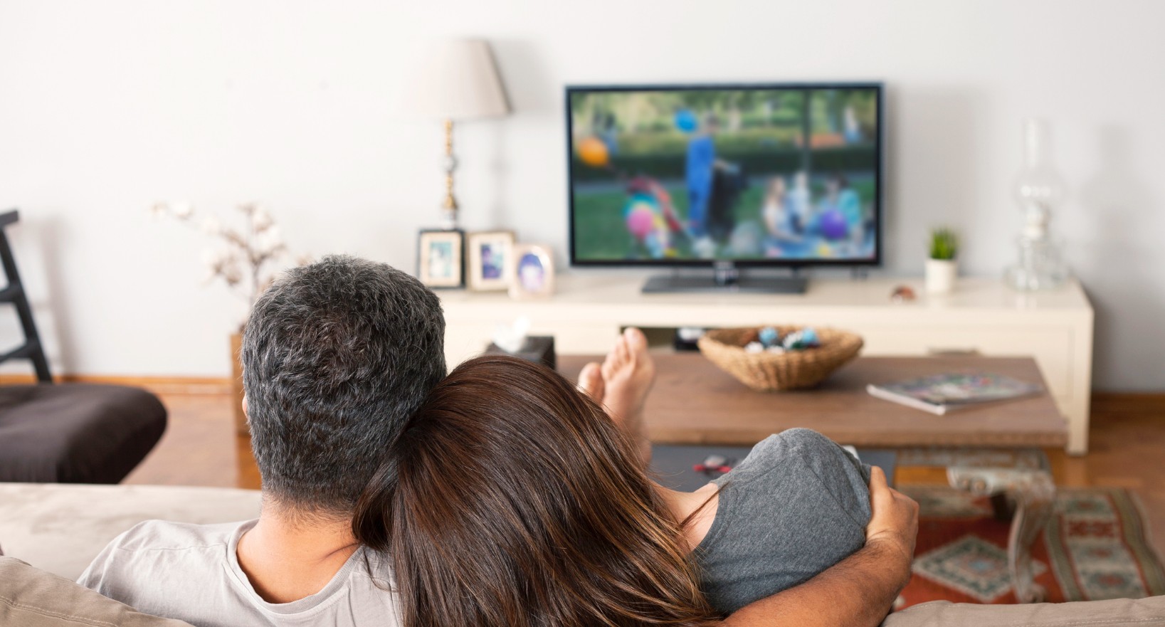 10 Classic UK TV Adverts Analysed | Non-Food Products